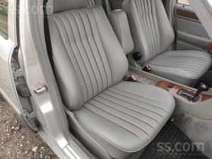Pelēks Mercedes-Benz 250 1990 Rīga, ar dzinēja tilpumu 2.50 L un nobraukumu 250 tūkst. km par 6200 €, foto 8 vietnē AUTOMOTO.COM.LV