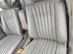 Pelēks Mercedes-Benz 250 1990 Rīga, ar dzinēja tilpumu 2.50 L un nobraukumu 250 tūkst. km par 6200 €, foto 9 vietnē AUTOMOTO.COM.LV