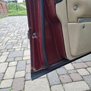 Sarkans Mercedes-Benz 250 1988 Daugavpils, ar dzinēja tilpumu 2.50 L un nobraukumu 228 tūkst. km par 4000 €, foto 8 vietnē AUTOMOTO.COM.LV