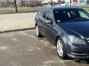 Mercedes-Benz 250 2012 in Siauliai, with an engine capacity of 2.20 L and mileage of 320 thousand km for 7500 €, photo 4 on AUTOMOTO.COM.LV