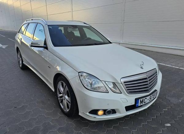 Белый Мерседес 250 2010 в Рига, объемом двигателя 2.10 л и пробегом 352 тыс. км за 5950 €, фото 7 на AUTOMOTO.COM.LV