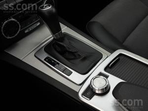 White Mercedes-Benz 250 2012 in Jurmala, with an engine capacity of 2.20 L and mileage of 277 thousand km for 6990 €, photo 23 on AUTOMOTO.COM.LV