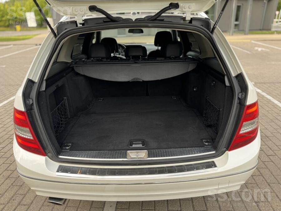 White Mercedes-Benz 250 2012 in Jurmala, with an engine capacity of 2.20 L and mileage of 277 thousand km for 6990 €, photo 24 on AUTOMOTO.COM.LV