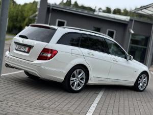 White Mercedes-Benz 250 2012 in Jurmala, with an engine capacity of 2.20 L and mileage of 277 thousand km for 6990 €, photo 3 on AUTOMOTO.COM.LV