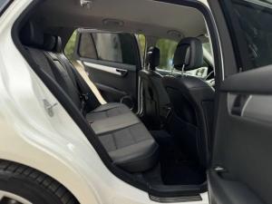 White Mercedes-Benz 250 2012 in Jurmala, with an engine capacity of 2.20 L and mileage of 277 thousand km for 6990 €, photo 9 on AUTOMOTO.COM.LV