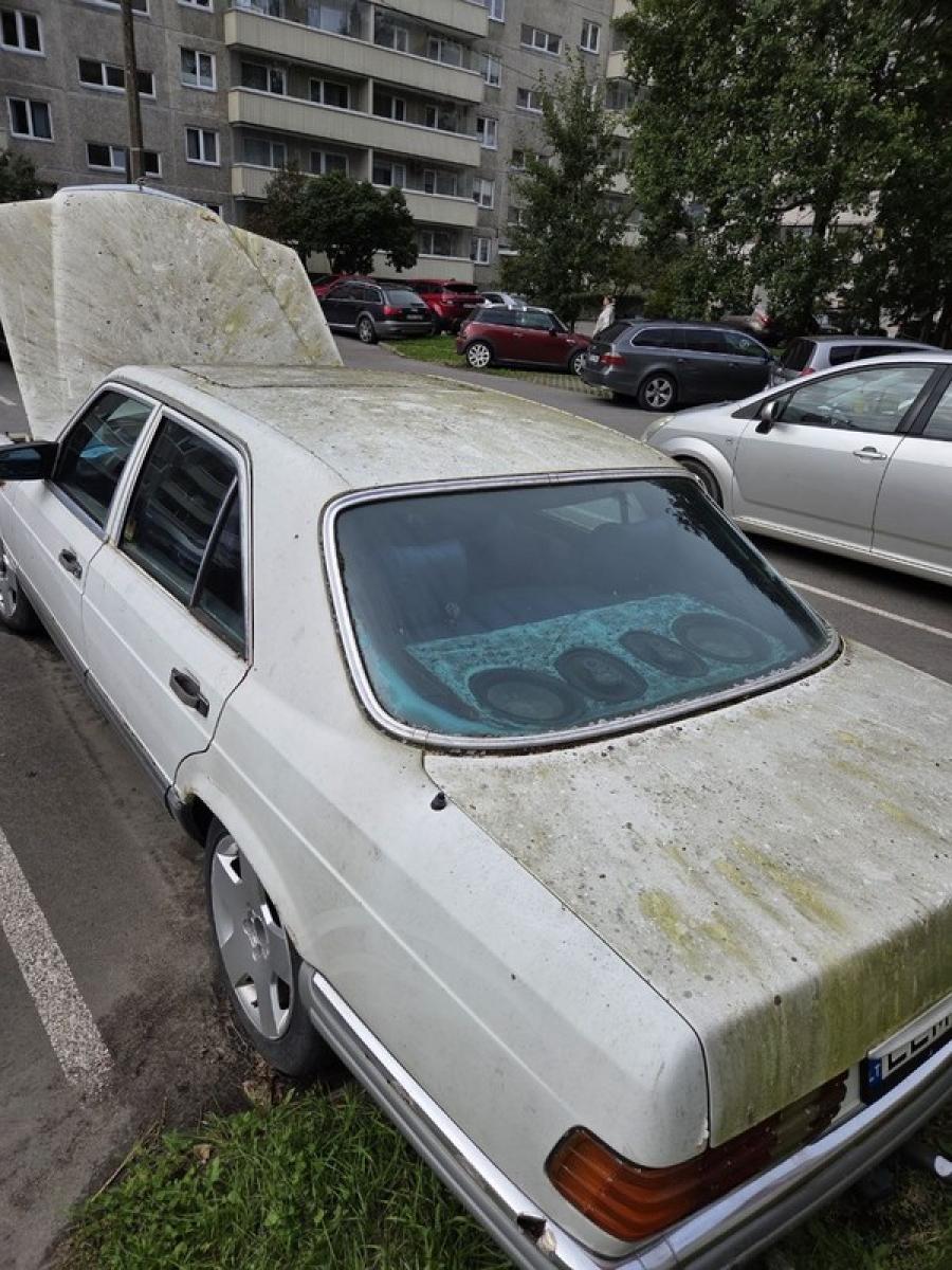 Beige Mercedes-Benz 280 1985 in Tallinn, with an engine capacity of 2.80 L and mileage of 0 thousand km for 600 €, photo 10 on AUTOMOTO.COM.LV