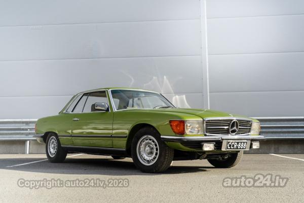Zaļš Mercedes-Benz 280 1976 Tallina, ar dzinēja tilpumu 2.70 L un nobraukumu 0 tūkst. km par 25000 €, foto 3 vietnē AUTOMOTO.COM.LV