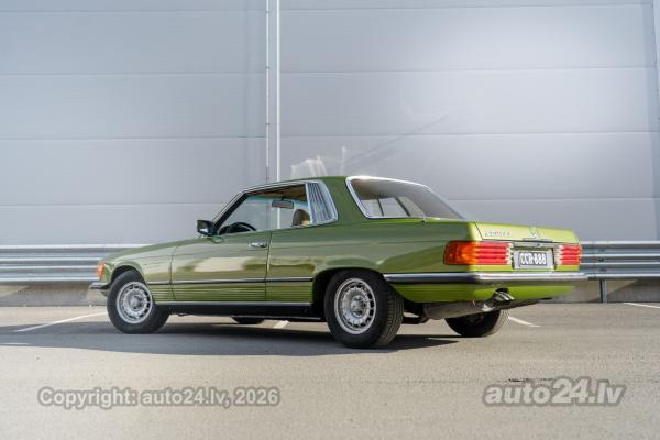 Zaļš Mercedes-Benz 280 1976 Tallina, ar dzinēja tilpumu 2.70 L un nobraukumu 0 tūkst. km par 25000 €, foto 5 vietnē AUTOMOTO.COM.LV