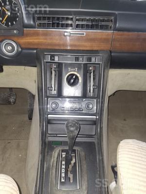 Зеленый Мерседес 280 1977 в Талси, объемом двигателя 2.80 л и пробегом 166 тыс. км за 17800 €, фото 16 на AUTOMOTO.COM.LV