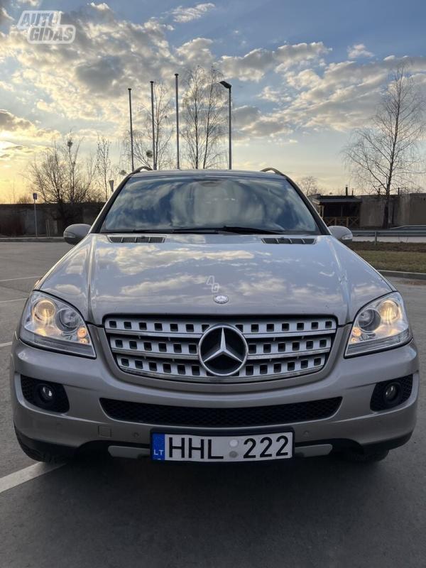 Pelēks Mercedes-Benz 280 2007 Alīta, ar dzinēja tilpumu 3.00 L un nobraukumu 411 tūkst. km par 3999 €, foto 1 vietnē AUTOMOTO.COM.LV