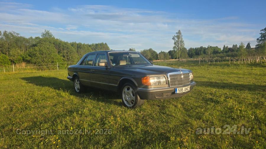 Pelēks Mercedes-Benz 280 1984 Tallina, ar dzinēja tilpumu 2.70 L un nobraukumu 280 tūkst. km par 5600 €, foto 4 vietnē AUTOMOTO.COM.LV