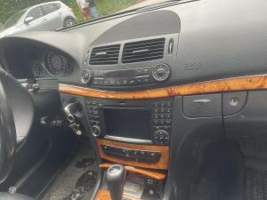Pelēks Mercedes-Benz 280 2008 Viļņa, ar dzinēja tilpumu 2.99 L un nobraukumu 429 tūkst. km par 3600 €, foto 9 vietnē AUTOMOTO.COM.LV