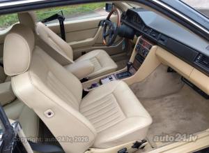 Black Mercedes-Benz 300 1989 in Riga, with an engine capacity of 3.00 L and mileage of 393 thousand km for 15000 €, photo 4 on AUTOMOTO.COM.LV