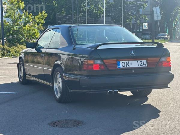 Melns Mercedes-Benz 300 1989 Rīga, ar dzinēja tilpumu 3.00 L un nobraukumu 396 tūkst. km par 11900 €, foto 8 vietnē AUTOMOTO.COM.LV