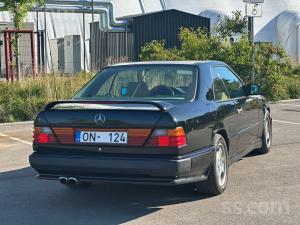 Melns Mercedes-Benz 300 1989 Rīga, ar dzinēja tilpumu 3.00 L un nobraukumu 396 tūkst. km par 11900 €, foto 6 vietnē AUTOMOTO.COM.LV