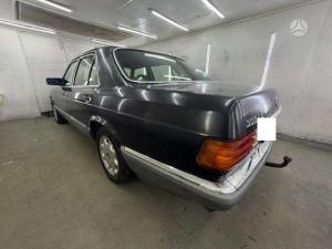 Melns Mercedes-Benz 300 1988 Alīta, ar dzinēja tilpumu 3.00 L un nobraukumu 480 tūkst. km par 3200 €, foto 8 vietnē AUTOMOTO.COM.LV
