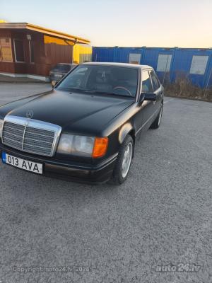 Black Mercedes-Benz 300 1991 in Tallinn, with an engine capacity of 3.00 L and mileage of 0 thousand km for 3200 €, photo  on AUTOMOTO.COM.LV