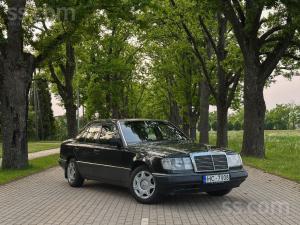 Melns Mercedes-Benz 300 1992 Valmiera, ar dzinēja tilpumu 3.00 L un nobraukumu 0 tūkst. km par 2500 €, foto 4 vietnē AUTOMOTO.COM.LV