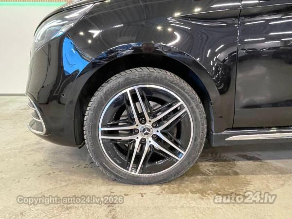 Melns Mercedes-Benz 300 2024 Tallina, ar dzinēja tilpumu 1.95 L un nobraukumu 55 tūkst. km par 89900 €, foto 5 vietnē AUTOMOTO.COM.LV