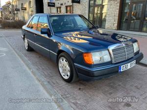 Синий Мерседес 300 1989 в Таллин, объемом двигателя 3.00 л и пробегом 310 тыс. км за 14999 €, фото  на AUTOMOTO.COM.LV