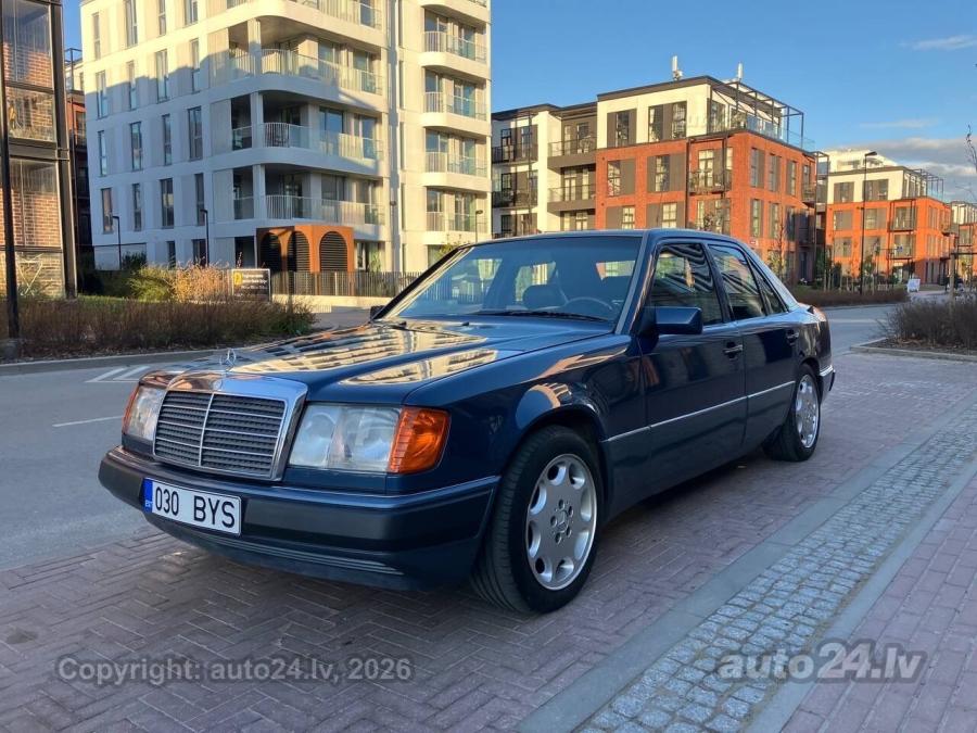 Синий Мерседес 300 1989 в Таллин, объемом двигателя 3.00 л и пробегом 310 тыс. км за 14999 €, фото 11 на AUTOMOTO.COM.LV