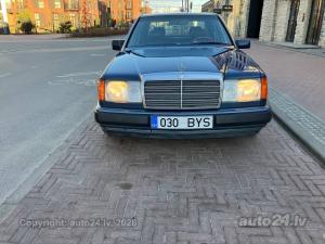 Синий Мерседес 300 1989 в Таллин, объемом двигателя 3.00 л и пробегом 310 тыс. км за 14999 €, фото 12 на AUTOMOTO.COM.LV