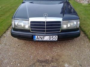 Mercedes-Benz 300 1987 Mažeikiai, ar dzinēja tilpumu 3.00 L un nobraukumu 286 tūkst. km par 5500 €, foto 5 vietnē AUTOMOTO.COM.LV
