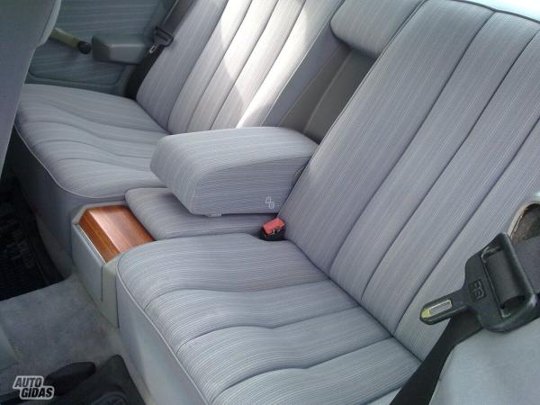 Mercedes-Benz 300 1987 Mažeikiai, ar dzinēja tilpumu 3.00 L un nobraukumu 286 tūkst. km par 5500 €, foto 7 vietnē AUTOMOTO.COM.LV