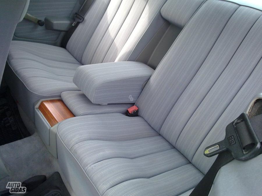 Mercedes-Benz 300 1987 Mažeikiai, ar dzinēja tilpumu 3.00 L un nobraukumu 286 tūkst. km par 5500 €, foto 7 vietnē AUTOMOTO.COM.LV