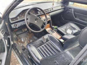 Pelēks Mercedes-Benz 300 1988 Jelgava, ar dzinēja tilpumu 3.00 L un nobraukumu 317 tūkst. km par 3200 €, foto 5 vietnē AUTOMOTO.COM.LV