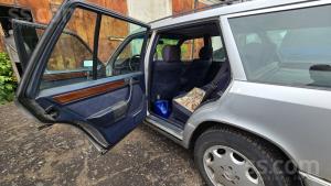 Grey Mercedes-Benz 300 1992 in Daugavpils, with an engine capacity of 3.00 L and mileage of 322 thousand km for 7700 €, photo 11 on AUTOMOTO.COM.LV