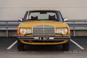 Yellow Mercedes-Benz 300 1980 in Tallinn, with an engine capacity of 3.00 L and mileage of 261 thousand km for 14500 €, photo 3 on AUTOMOTO.COM.LV