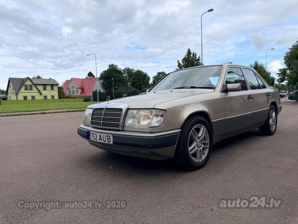 Dzeltens Mercedes-Benz 300 1993 Tallina, ar dzinēja tilpumu 3.00 L un nobraukumu 255 tūkst. km par 9500 €, foto 5 vietnē AUTOMOTO.COM.LV