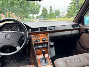 Желтый Мерседес 300 1993 в Таллин, объемом двигателя 3.00 л и пробегом 255 тыс. км за 9500 €, фото 15 на AUTOMOTO.COM.LV