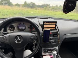 Черный Мерседес 320 2008 в Тельшяй, объемом двигателя 3.00 л и пробегом 305 тыс. км за 5200 €, фото 4 на AUTOMOTO.COM.LV