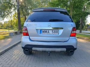 Blue Mercedes-Benz 320 2006 in Vilkaviskis, with an engine capacity of 3.00 L and mileage of 400 thousand km for 3100 €, photo 4 on AUTOMOTO.COM.LV