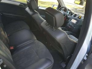 Blue Mercedes-Benz 320 2006 in Vilkaviskis, with an engine capacity of 3.00 L and mileage of 400 thousand km for 3100 €, photo 9 on AUTOMOTO.COM.LV