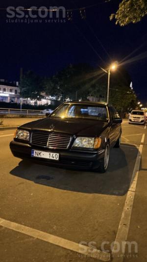 Blue Mercedes-Benz 320 1995 in Riga, with an engine capacity of 3.20 L and mileage of 316 thousand km for 8900 €, photo  on AUTOMOTO.COM.LV