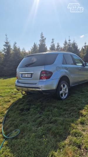 Мерседес 320 2008 в Вильнюс, объемом двигателя 3.00 л и пробегом 344 тыс. км за 3500 €, фото 5 на AUTOMOTO.COM.LV