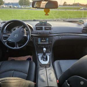 Green Mercedes-Benz 320 2003 in Kaunas, with an engine capacity of 3.22 L and mileage of 320 thousand km for 3600 €, photo 6 on AUTOMOTO.COM.LV