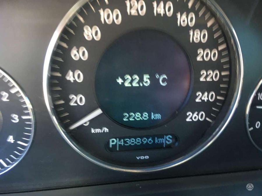 Серый Мерседес 320 2003 в Алитус, объемом двигателя 3.20 л и пробегом 438 тыс. км за 2800 €, фото 9 на AUTOMOTO.COM.LV