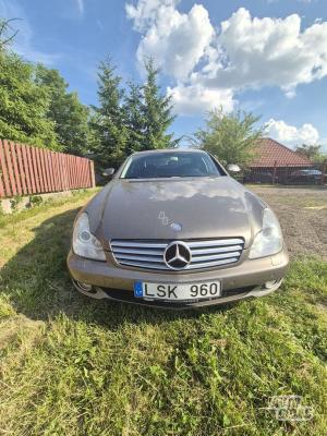 Мерседес 320 2005 в Вильнюс, объемом двигателя 3.00 л и пробегом 330 тыс. км за 3600 €, фото  на AUTOMOTO.COM.LV