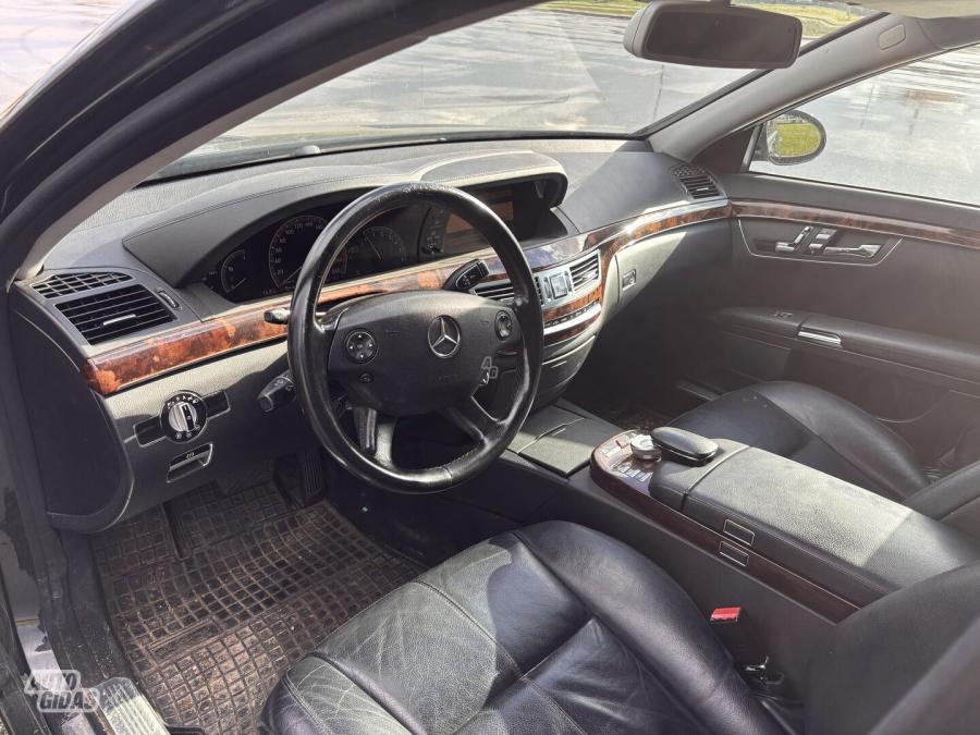 Mercedes-Benz 320 2006 Molėtai, ar dzinēja tilpumu 3.00 L un nobraukumu 401 tūkst. km par 4200 €, foto 5 vietnē AUTOMOTO.COM.LV