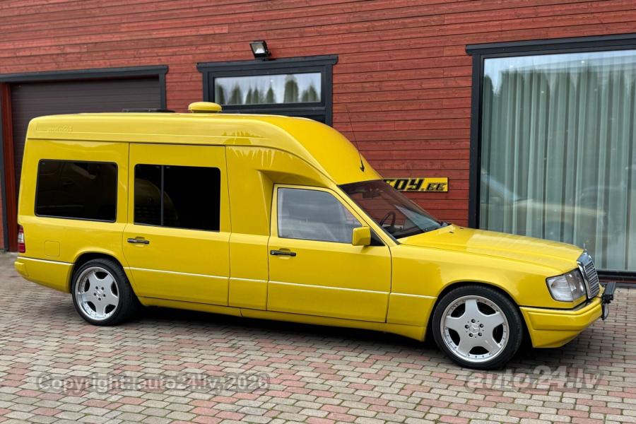 Yellow Mercedes-Benz 320 1991 in Tallinn, with an engine capacity of 3.20 L and mileage of 141 thousand km for 15000 €, photo 6 on AUTOMOTO.COM.LV