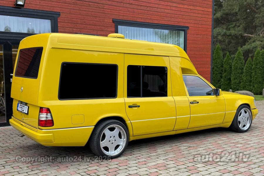 Yellow Mercedes-Benz 320 1991 in Tallinn, with an engine capacity of 3.20 L and mileage of 141 thousand km for 15000 €, photo 10 on AUTOMOTO.COM.LV
