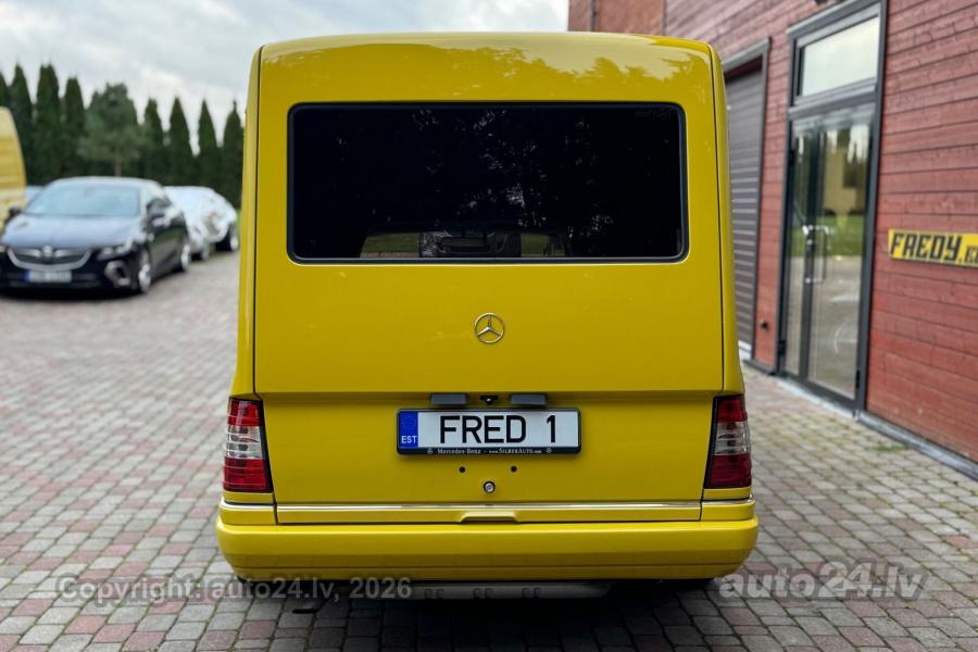 Yellow Mercedes-Benz 320 1991 in Tallinn, with an engine capacity of 3.20 L and mileage of 141 thousand km for 15000 €, photo 13 on AUTOMOTO.COM.LV