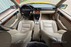 Yellow Mercedes-Benz 320 1991 in Tallinn, with an engine capacity of 3.20 L and mileage of 141 thousand km for 15000 €, photo 26 on AUTOMOTO.COM.LV