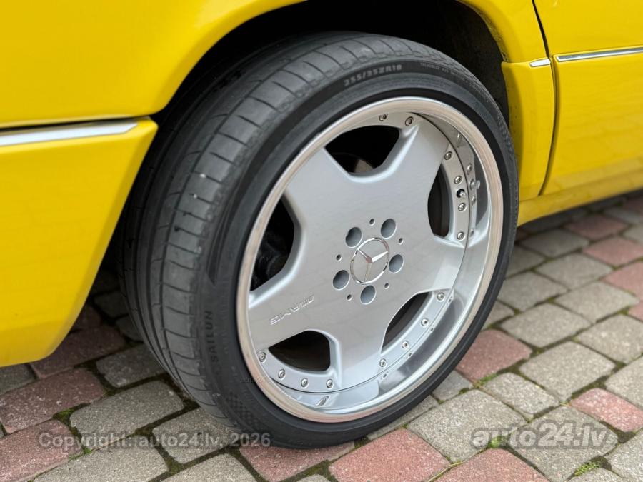 Yellow Mercedes-Benz 320 1991 in Tallinn, with an engine capacity of 3.20 L and mileage of 141 thousand km for 15000 €, photo 30 on AUTOMOTO.COM.LV