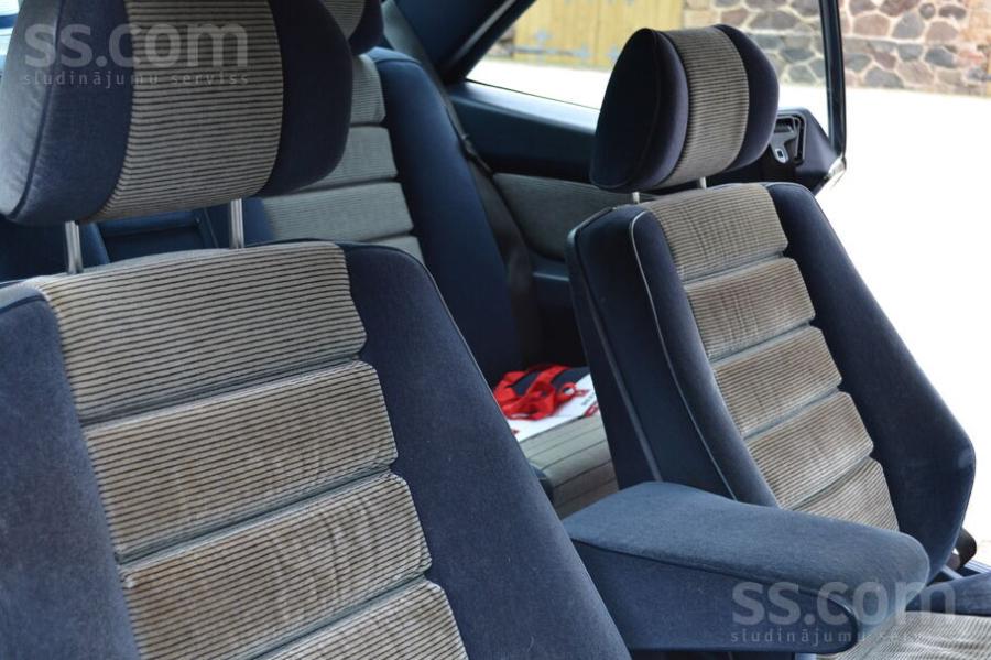 Zils Mercedes-Benz 380 1983 Rīga, ar dzinēja tilpumu 3.80 L un nobraukumu 261 tūkst. km par 14200 €, foto 9 vietnē AUTOMOTO.COM.LV