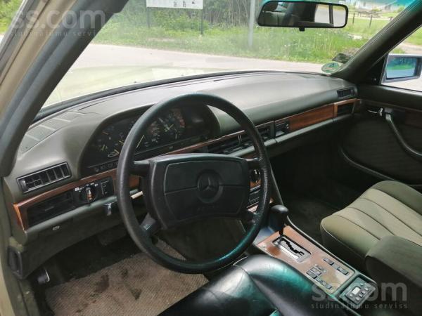 Зеленый Мерседес 380 1983 в Огре, объемом двигателя 3.80 л и пробегом 268 тыс. км за 7000 €, фото 10 на AUTOMOTO.COM.LV